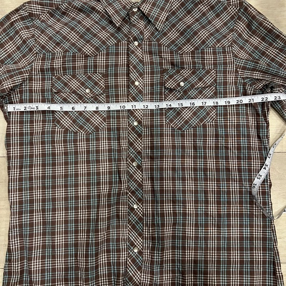 Wrangler | Shirts | Wrangler Button Down | Poshmark